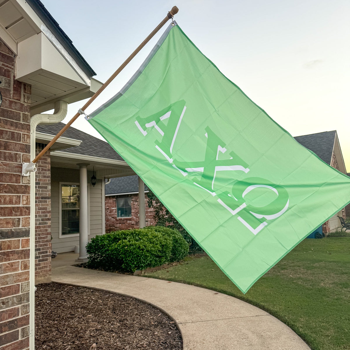 Alpha Chi Omega Flag – Rush Greek Gifts