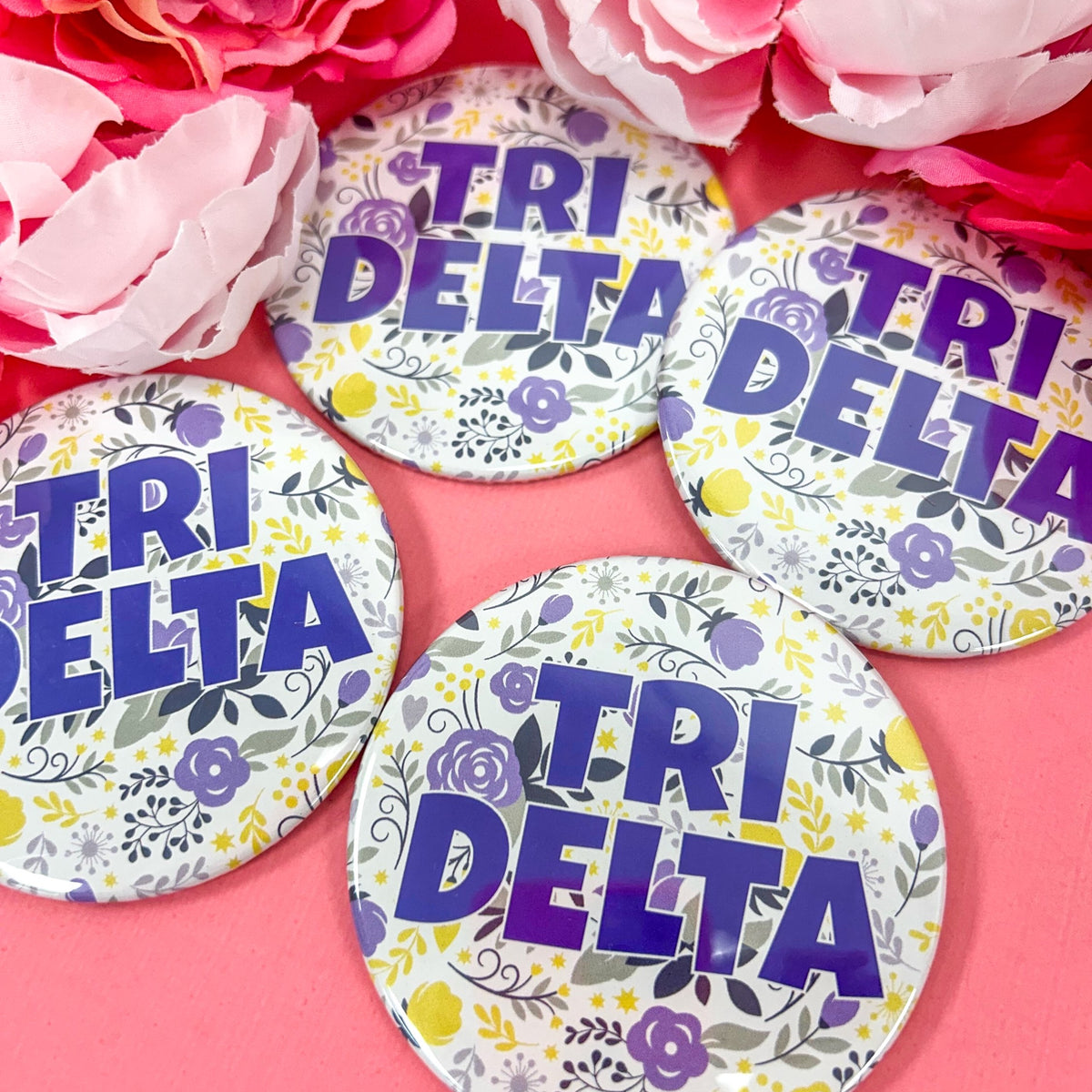 Delta Delta Delta Flowers Button – Rush Greek Gifts